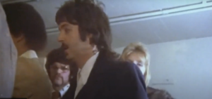 Paul McCartney filmed backstage after boxing match in London 50 years ...